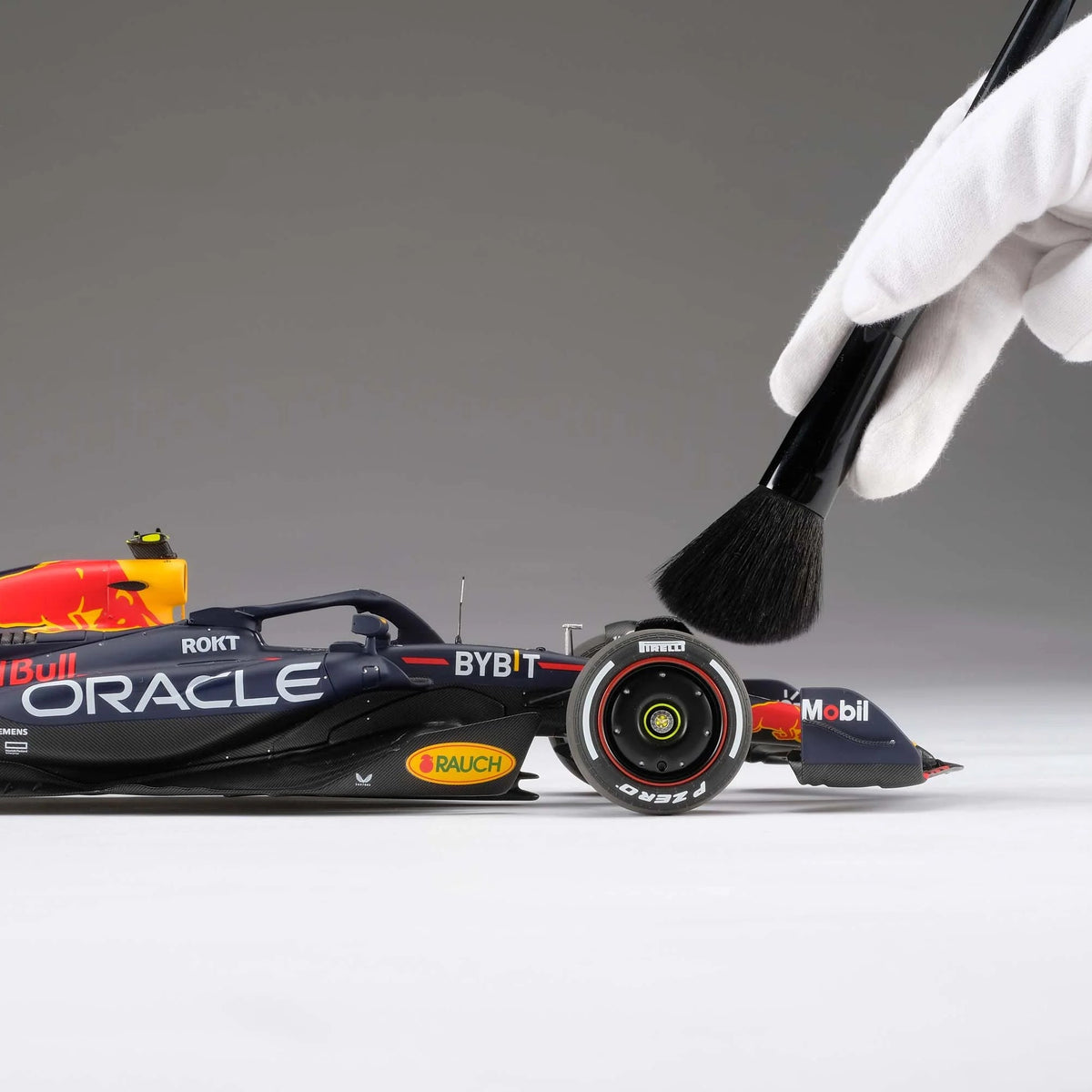 #11 Perez RB19 1:18 Car Model by Amalgam – Fueler