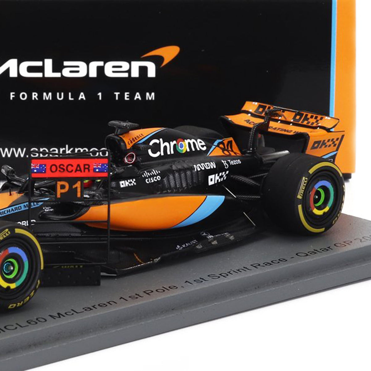 #81 Piastri MCL60 Qatar GP 2023 Winner with Pit Board 1:43 Spark Car M ...